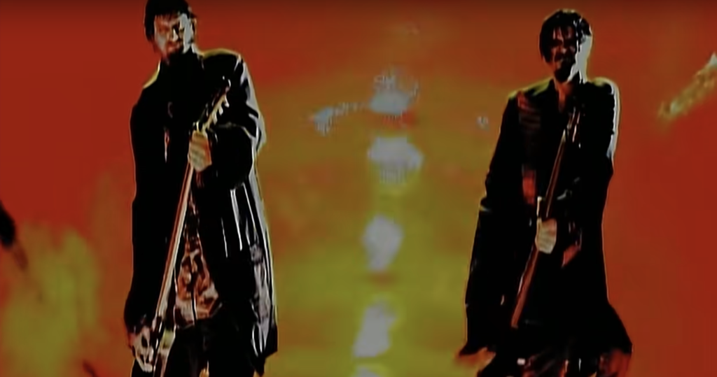 Cette fois-là, le vieux guitariste de ROB ZOMBIE a essayé de remplir sa ...
