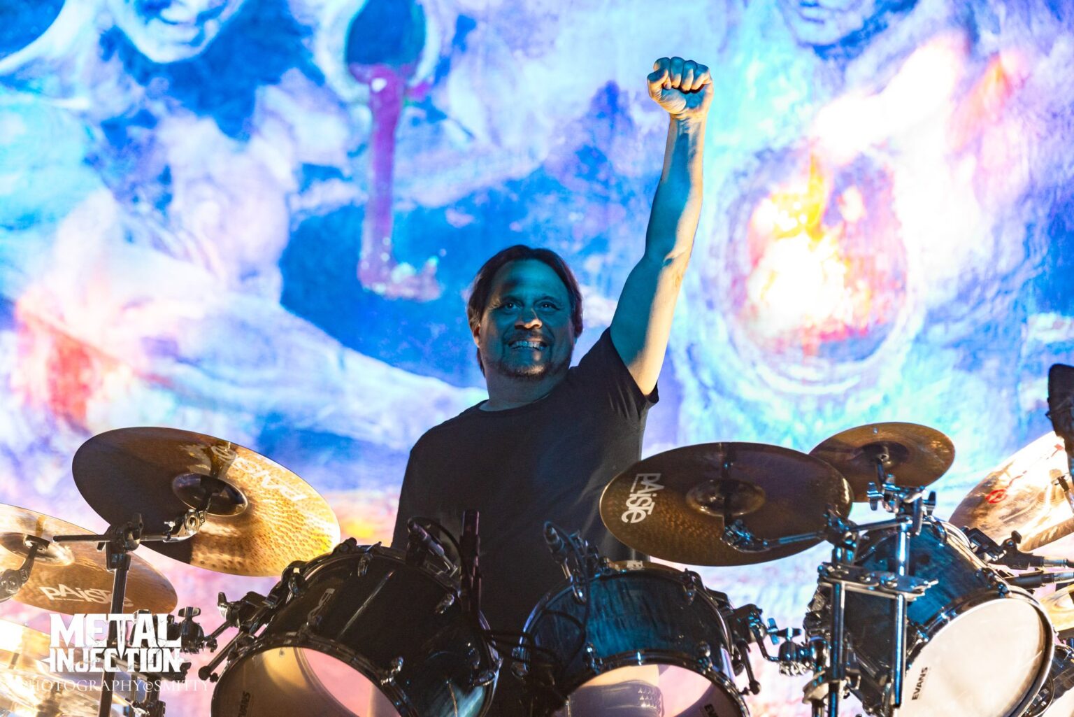 DAVE LOMBARDO nomme les cinq plus grands albums punk de tous les temps