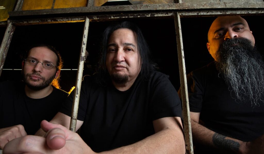 FEAR FACTORY prévoit de jouer "des choses que nous n'avons pas pu faire ...