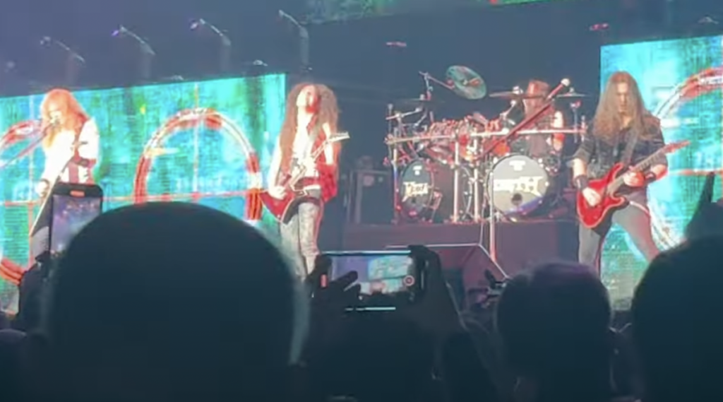 MEGADETH retrouve MARTY FRIEDMAN en direct pour la première fois depuis ...