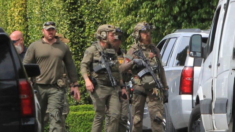 Le DHS a utilisé une « force de niveau militaire » lors d’un raid