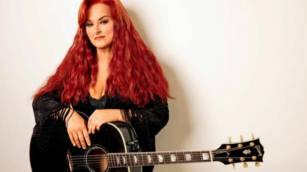 Wynonna Judd étend sa « tournée Back to Wy » avec des dates en 2024